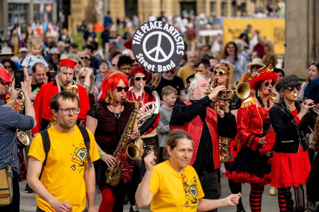 Photos – The Peace Artistes Street Band